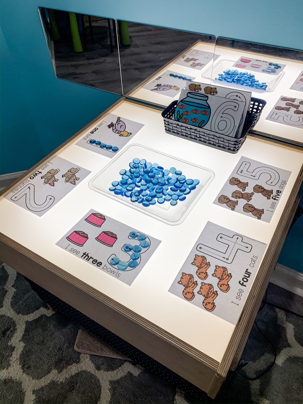 Light Table counting - Play to Learn Preschool