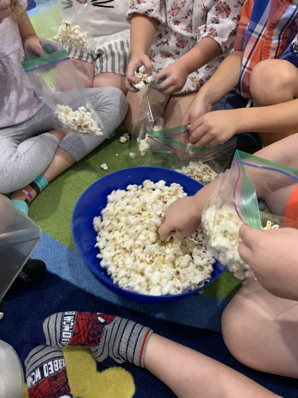 Popcorn Five Senses Activity for Preschoolers - Play to Learn Preschool