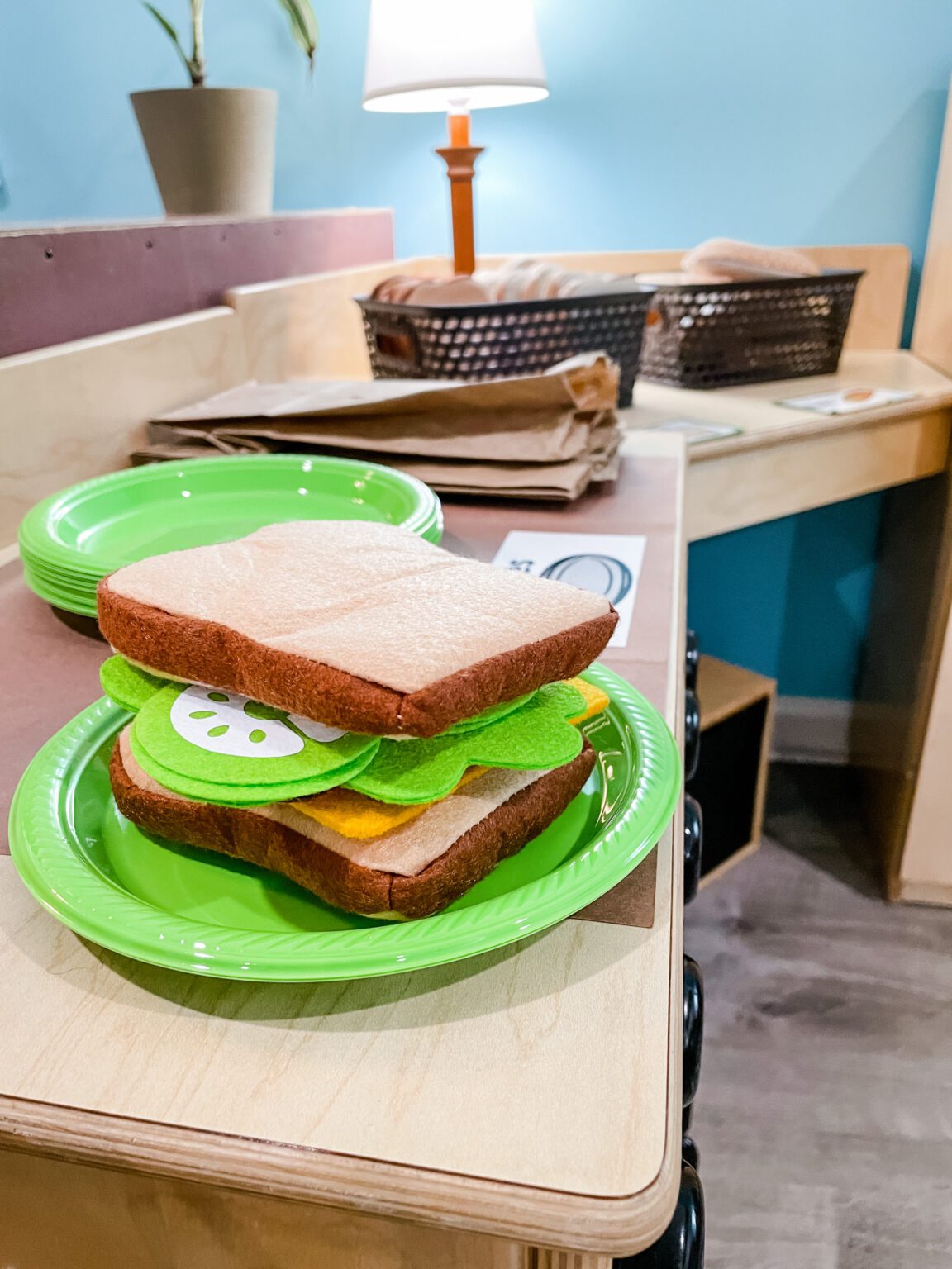 Sandwich Shop Dramatic Play