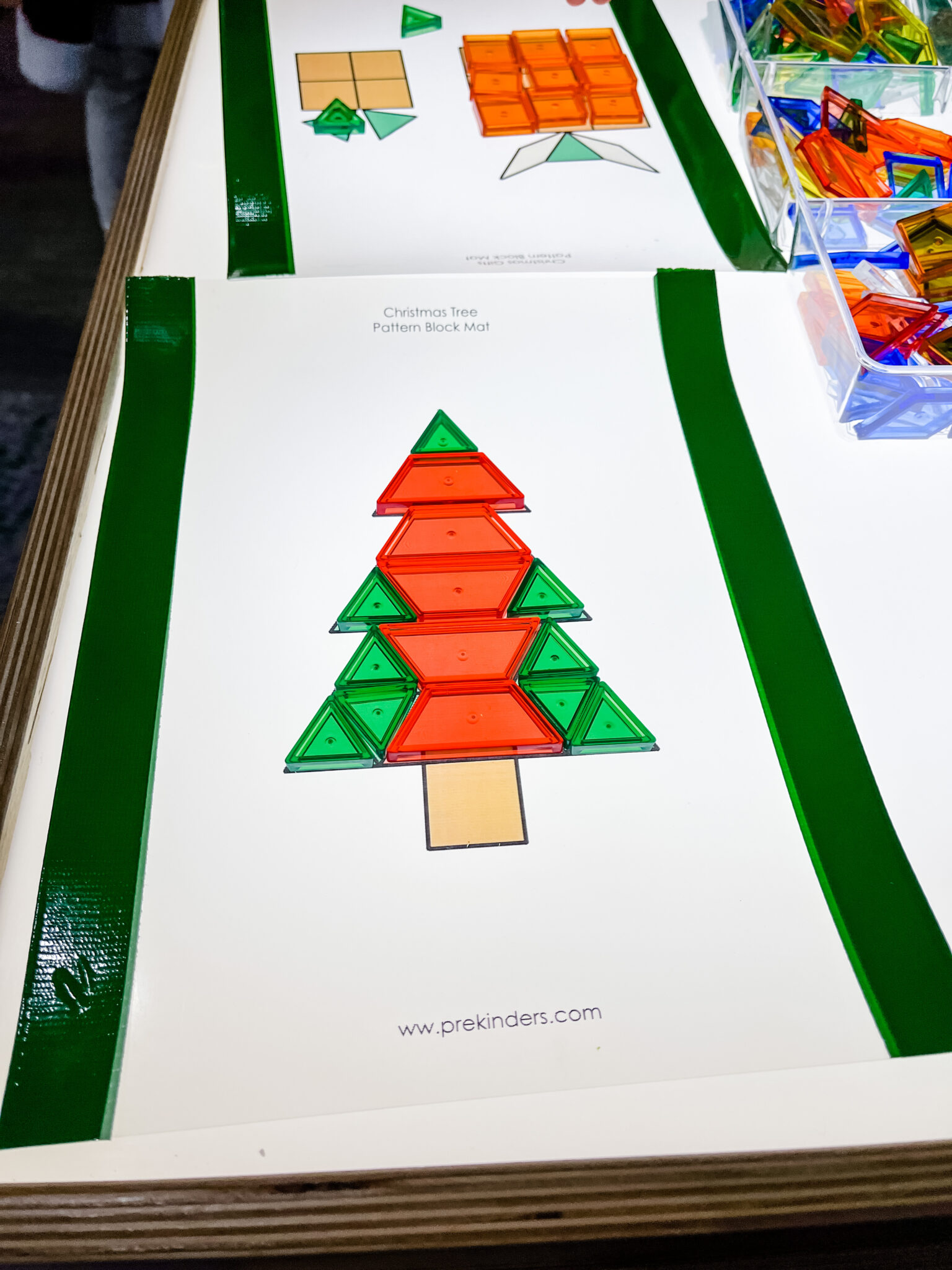 Christmas Light Table Activities for the Preschool Classroom - Play to ...