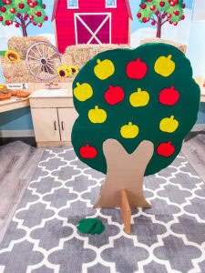 12 Preschool Dramatic Play Centers for an Entire Year of Fun - Play to ...