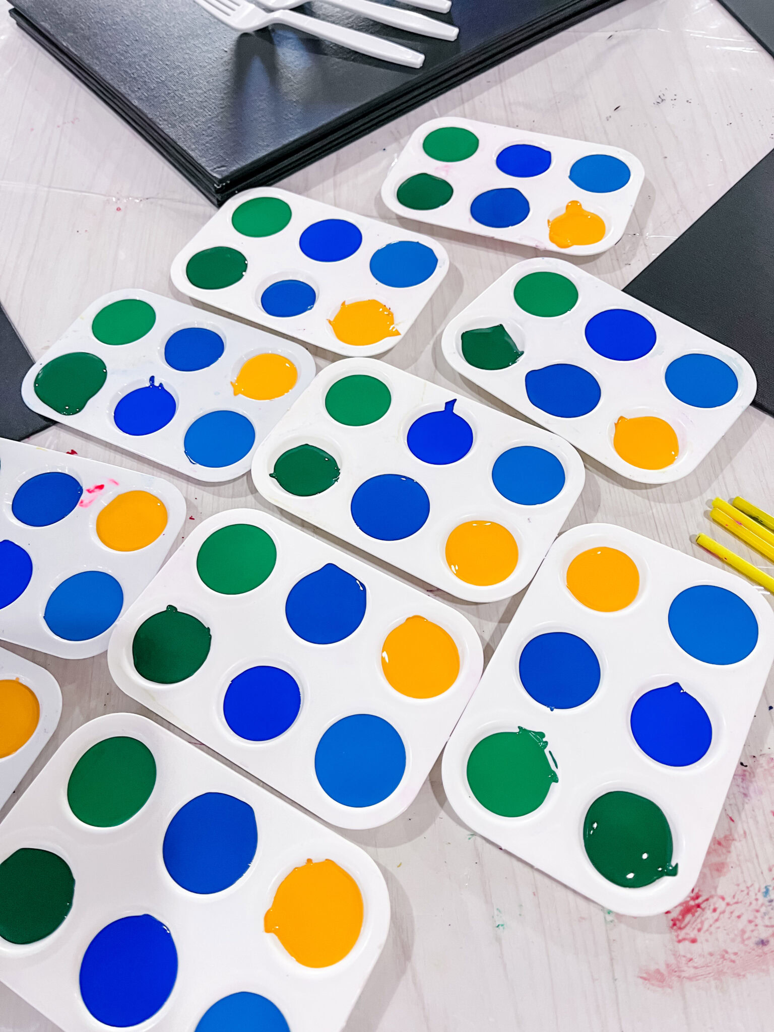 Starry Night Art Activity: Van Gogh for Young Artists - Play to Learn ...