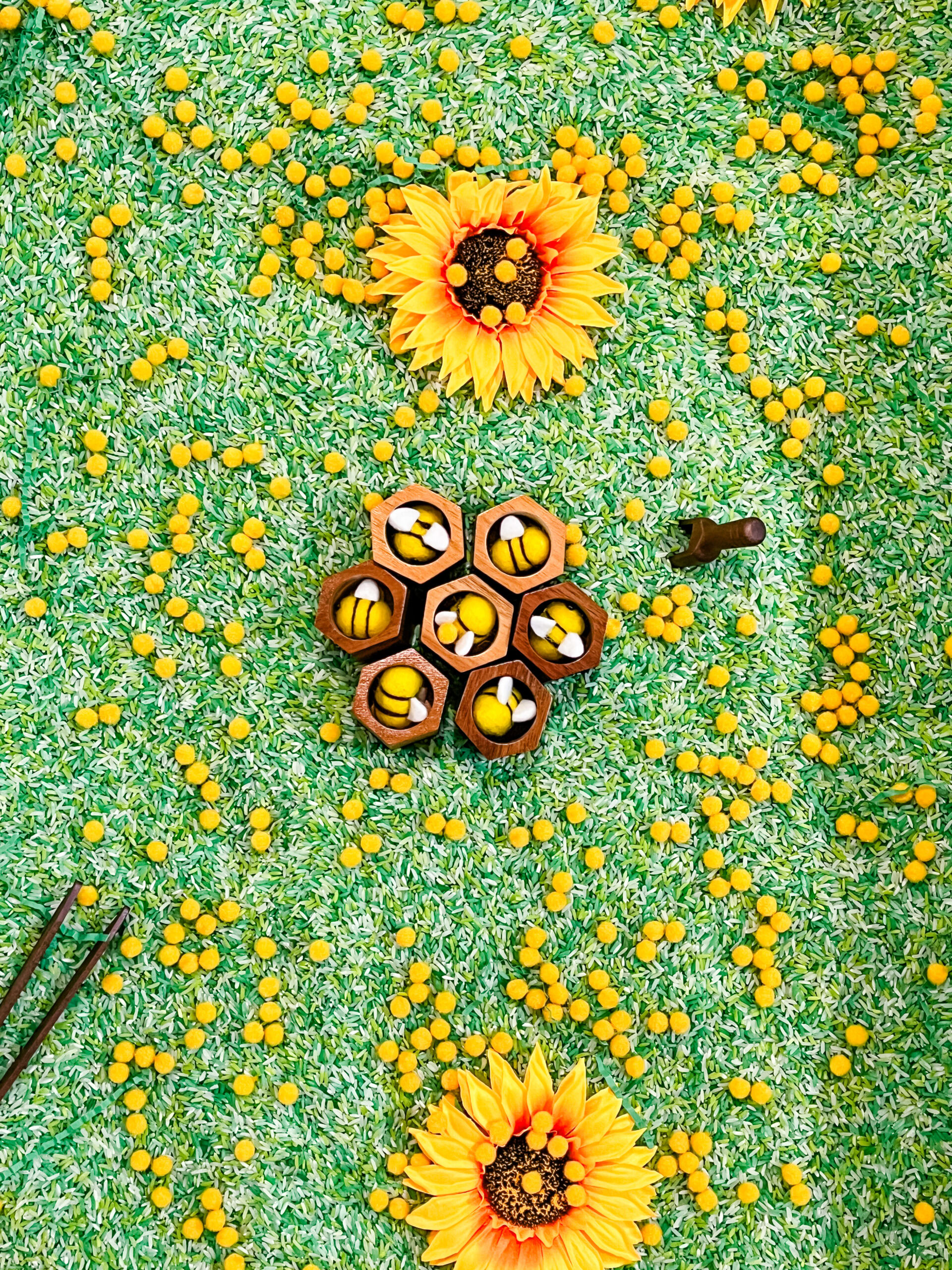 Bee Sensory Bin - Hands-On Play Inspired by Nature - Play to Learn ...
