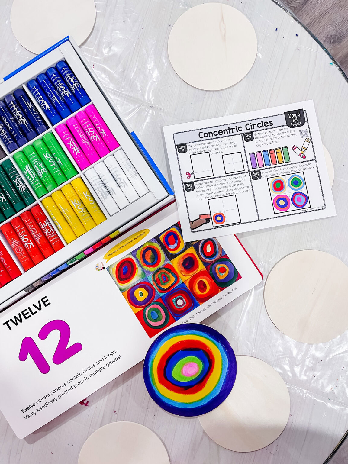 Concentric Circles Famous Artists Unit Art Project - Play to Learn ...