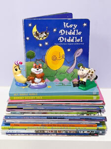 Nursery Rhyme Retelling Trays - Play to Learn Preschool