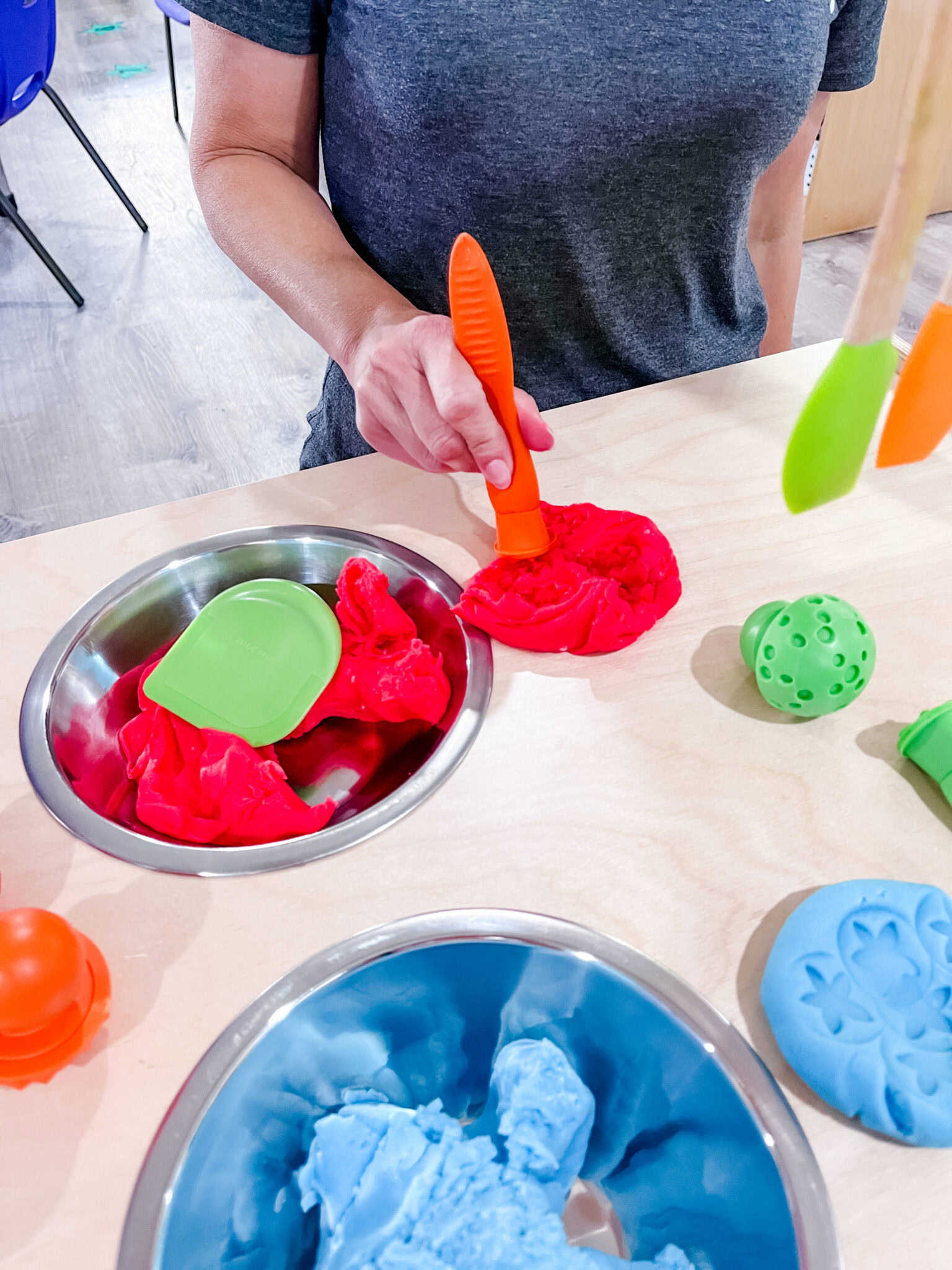 10 Invitations to Play in the Play Dough Kitchen - Play to Learn Preschool
