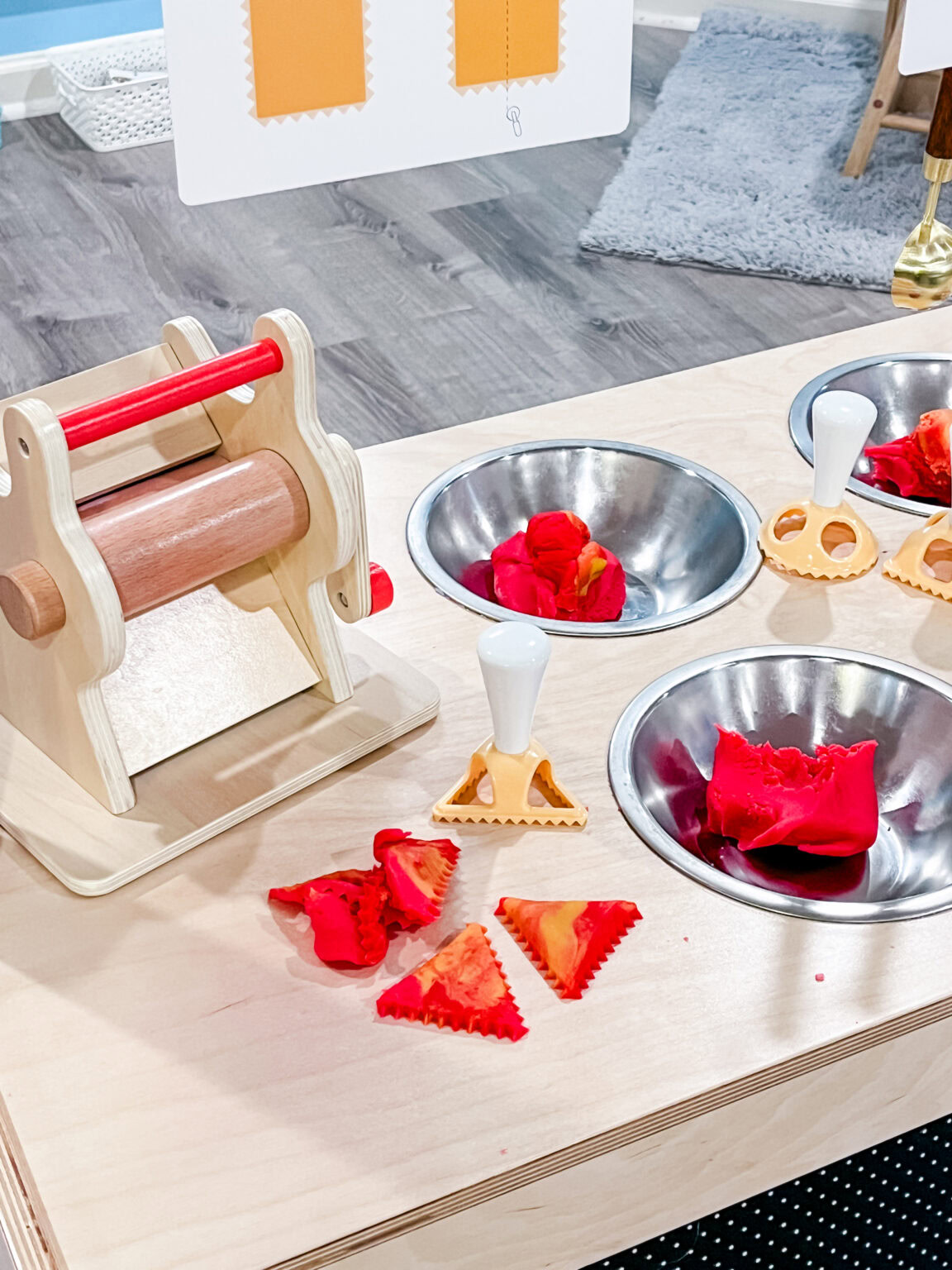 10 Invitations to Play in the Play Dough Kitchen - Play to Learn Preschool