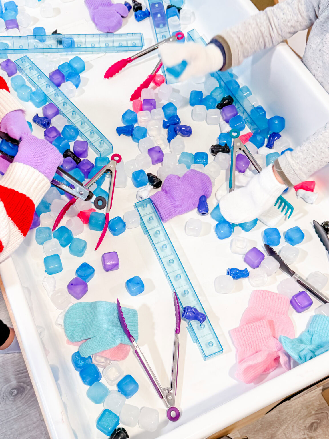 Winter Sensory Bins for Preschool - Play to Learn Preschool
