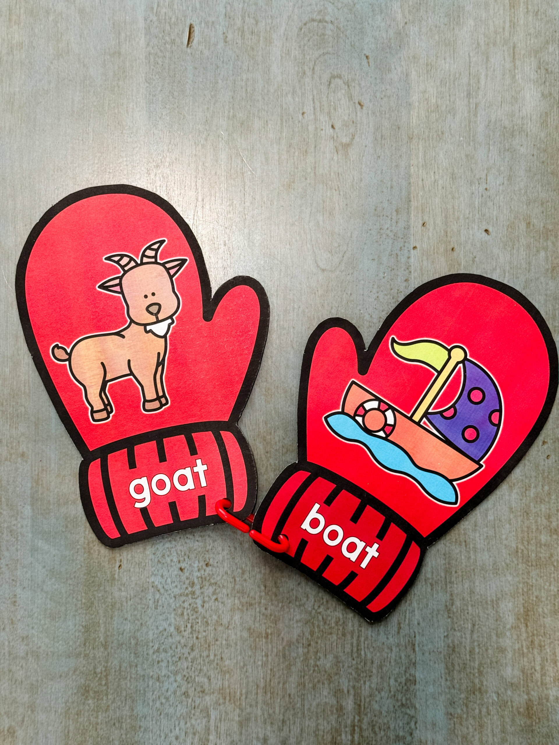 Winter Mitten Rhyming Cards - Play to Learn Preschool
