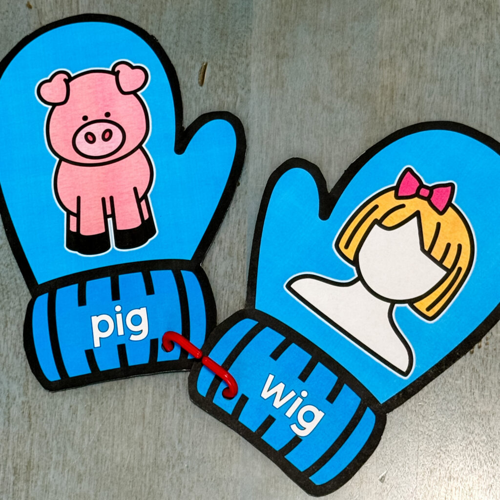 Winter Mitten Rhyming Cards - Play to Learn Preschool