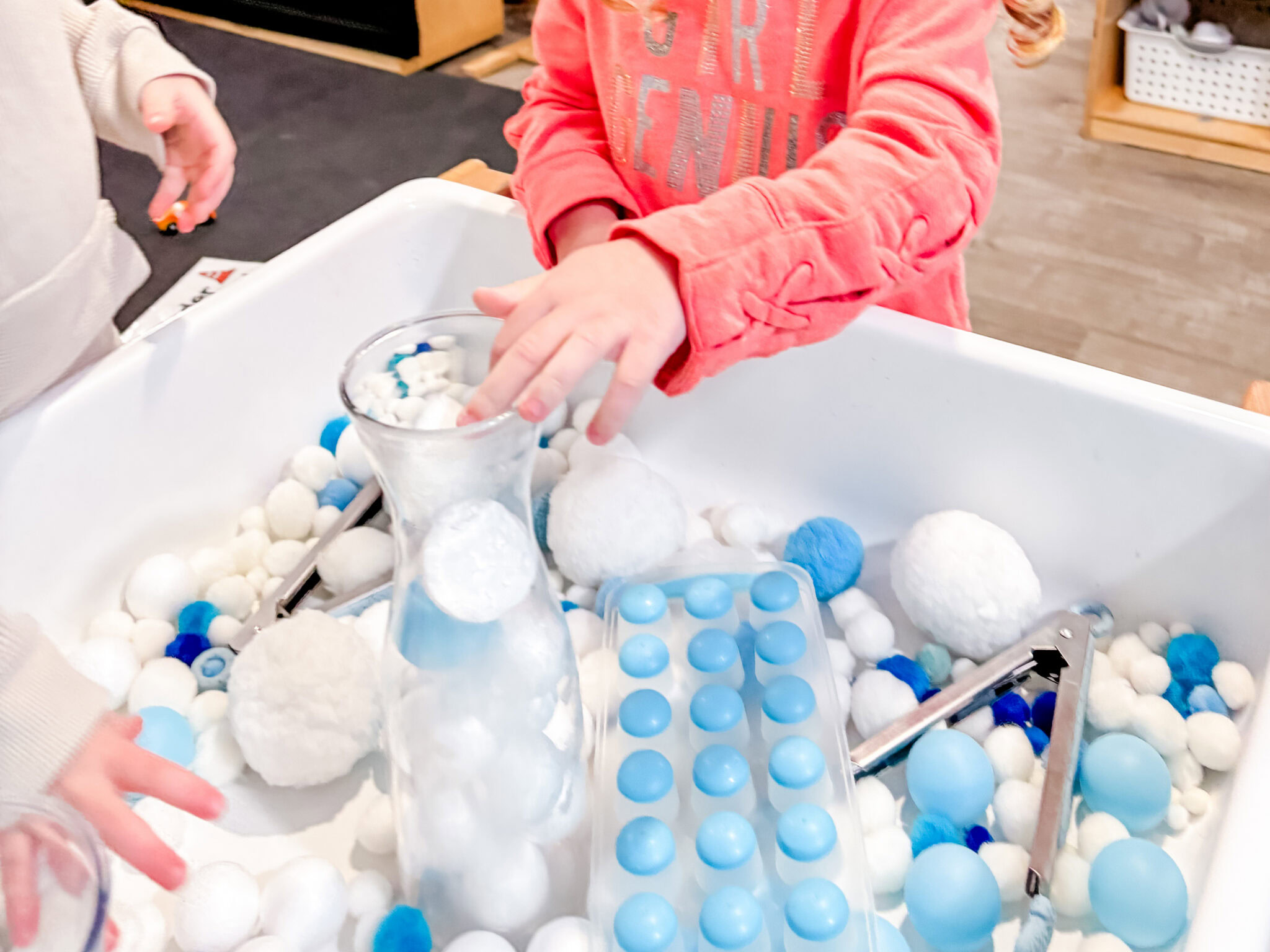 Winter Sensory Bins for Preschool - Play to Learn Preschool