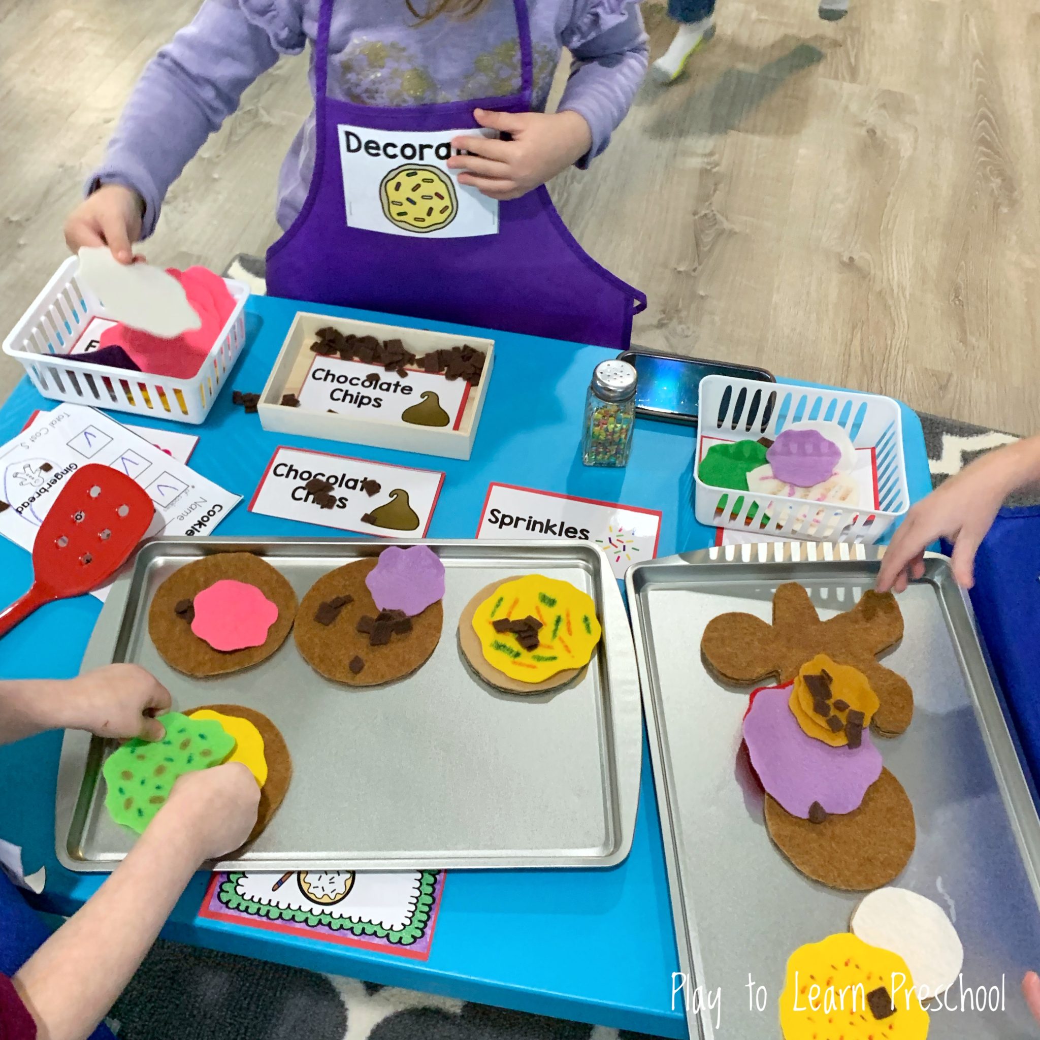 Cookie Shop Dramatic Play - Play to Learn Preschool Preschool